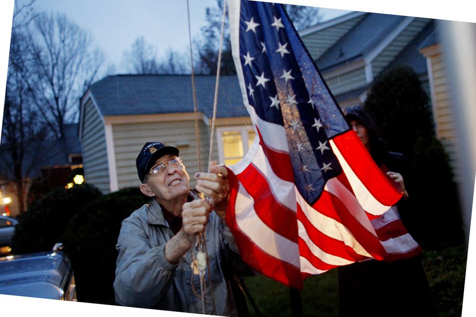 Salute to Service - Col. Van Thomas Barfoot – REGIMENT